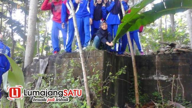 Isi Liburan, Puluhan Pelajar SMAGA Belajar Sejarah Bunker Jepang di ...